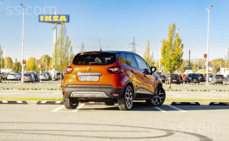 Red Renault Captur 2017 in Riga, with an engine capacity of 1.50 L and mileage of 127 thousand km for 9990 €, photo 7 on AUTOMOTO.COM.LV