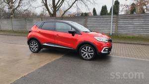 Red Renault Captur 2019 in Jelgava, with an engine capacity of 1.30 L and mileage of 152 thousand km for 8990 €, photo 4 on AUTOMOTO.COM.LV