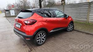 Red Renault Captur 2019 in Jelgava, with an engine capacity of 1.30 L and mileage of 152 thousand km for 8990 €, photo 12 on AUTOMOTO.COM.LV