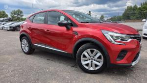 Red Renault Captur 2020 in Taurage, with an engine capacity of 1.33 L and mileage of 204 thousand km for 9800 €, photo  on AUTOMOTO.COM.LV