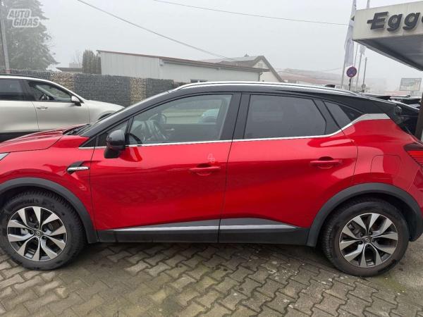 Sarkans Renault Captur 2022 Kauņa, ar dzinēja tilpumu 1.60 L un nobraukumu 33 tūkst. km par 22390 €, foto 4 vietnē AUTOMOTO.COM.LV