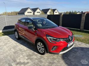 Sarkans Renault Captur 2022 Viļņa, ar dzinēja tilpumu 1.30 L un nobraukumu 43 tūkst. km par 18500 €, foto  vietnē AUTOMOTO.COM.LV