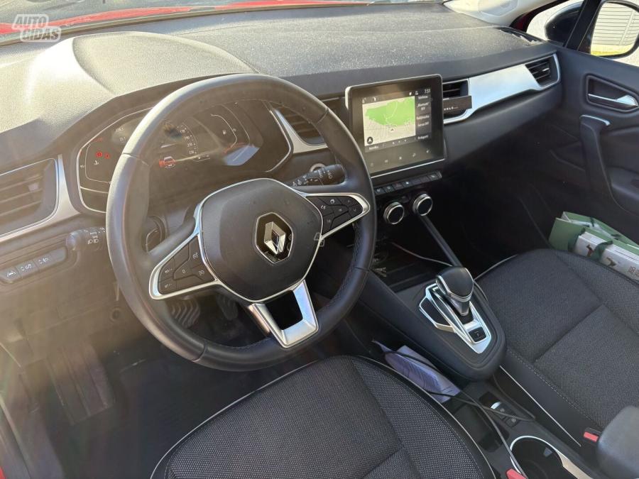 Red Renault Captur 2022 in Vilnius, with an engine capacity of 1.30 L and mileage of 43 thousand km for 18500 €, photo 11 on AUTOMOTO.COM.LV