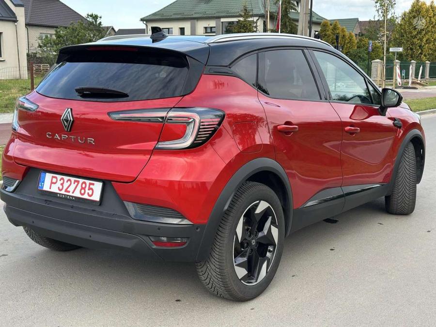 Red Renault Captur 2024 in Klaipeda, with an engine capacity of 1.33 L and mileage of 17 thousand km for 18500 €, photo 8 on AUTOMOTO.COM.LV