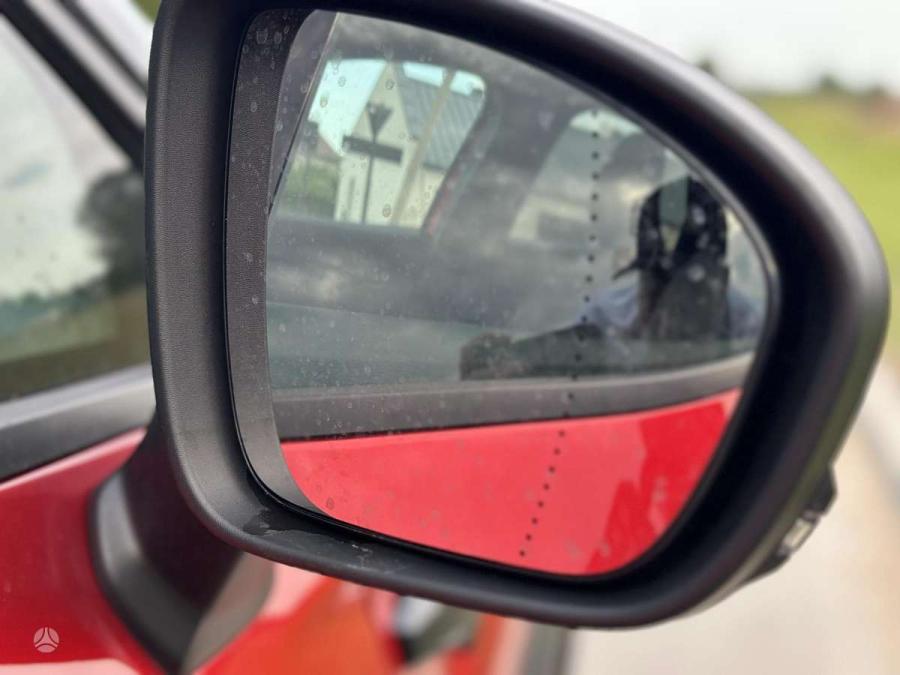 Red Renault Captur 2024 in Klaipeda, with an engine capacity of 1.33 L and mileage of 17 thousand km for 18500 €, photo 27 on AUTOMOTO.COM.LV