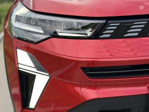 Red Renault Captur 2024 in Klaipeda, with an engine capacity of 1.33 L and mileage of 17 thousand km for 18500 €, photo 29 on AUTOMOTO.COM.LV