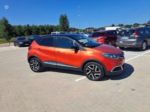 Red Renault Captur 2016 in Taurage, with an engine capacity of 1.50 L and mileage of 238 thousand km for 4999 €, photo 4 on AUTOMOTO.COM.LV