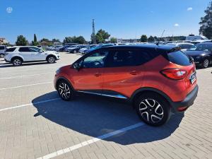 Red Renault Captur 2016 in Taurage, with an engine capacity of 1.50 L and mileage of 238 thousand km for 4999 €, photo 6 on AUTOMOTO.COM.LV