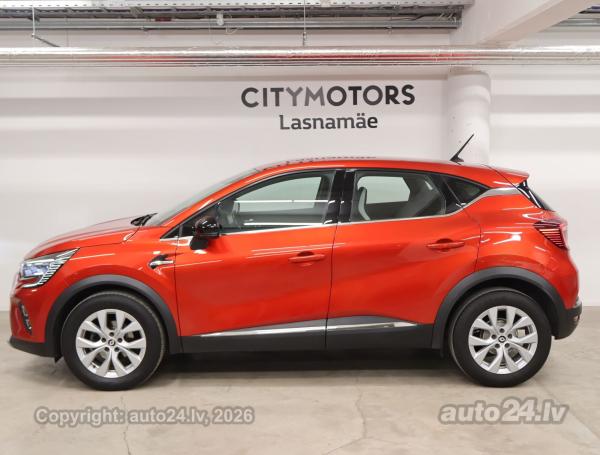 Sarkans Renault Captur 2022 Tallina, ar dzinēja tilpumu 1.30 L un nobraukumu 90 tūkst. km par 14900 €, foto 2 vietnē AUTOMOTO.COM.LV