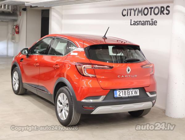 Sarkans Renault Captur 2022 Tallina, ar dzinēja tilpumu 1.30 L un nobraukumu 90 tūkst. km par 14900 €, foto 3 vietnē AUTOMOTO.COM.LV