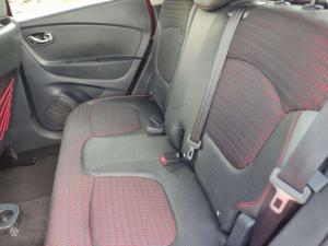Sarkans Renault Captur 2016 Prienai, ar dzinēja tilpumu 1.50 L un nobraukumu 242 tūkst. km par 5350 €, foto 12 vietnē AUTOMOTO.COM.LV