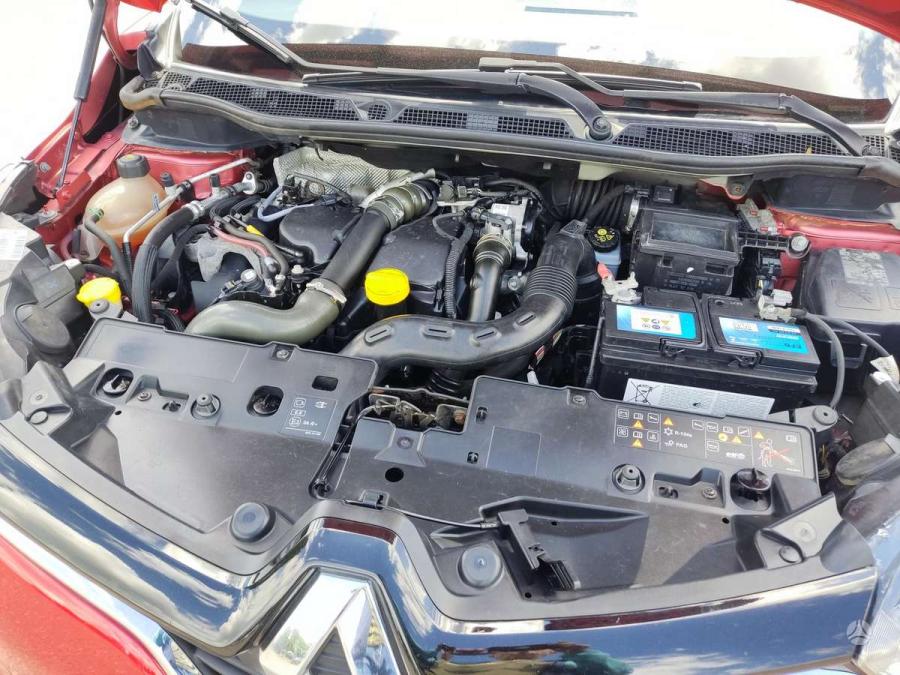 Sarkans Renault Captur 2016 Prienai, ar dzinēja tilpumu 1.50 L un nobraukumu 242 tūkst. km par 5350 €, foto 17 vietnē AUTOMOTO.COM.LV