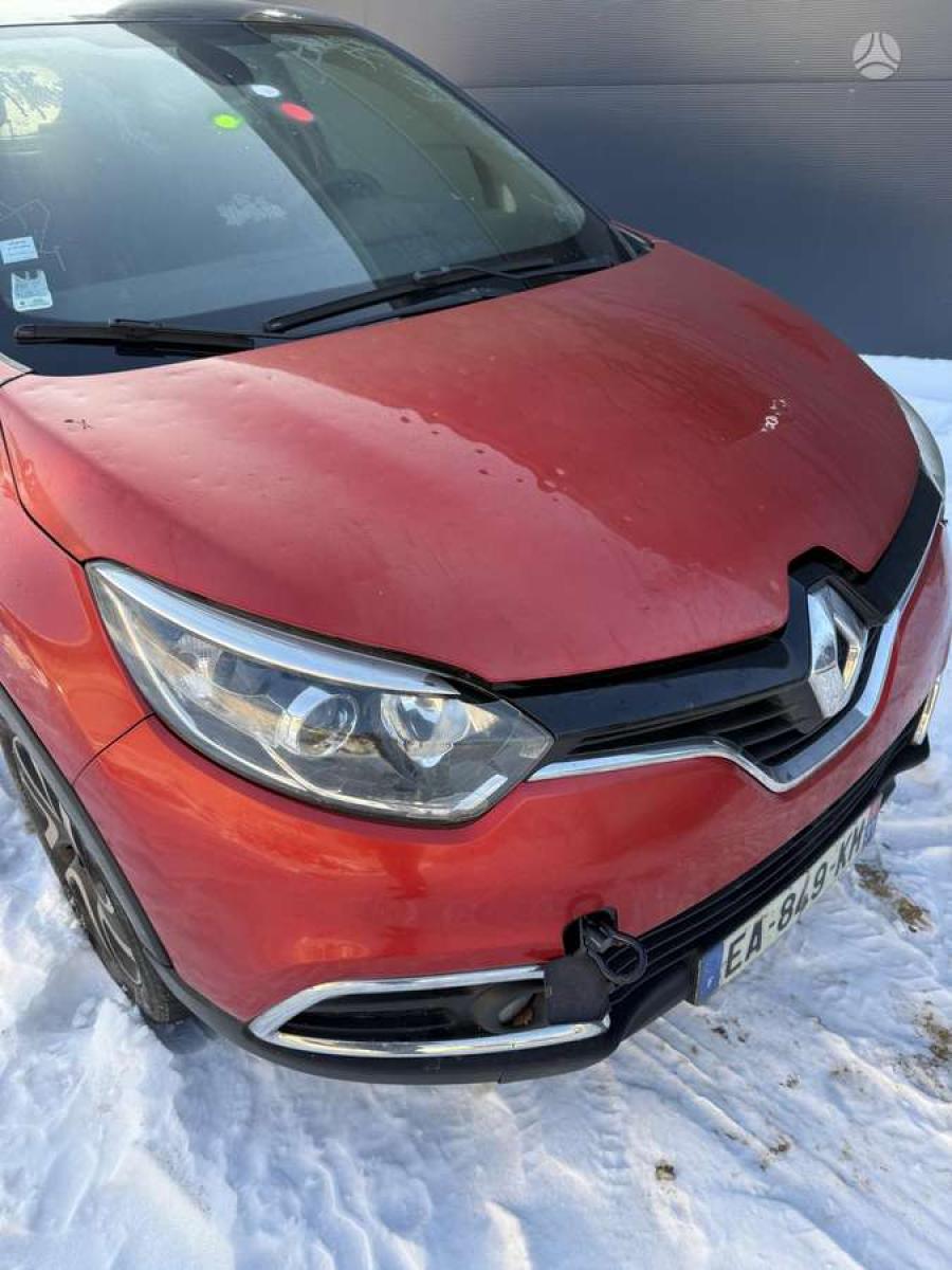 Sarkans Renault Captur 2016 Tauragė, ar dzinēja tilpumu 1.50 L un nobraukumu 150 tūkst. km par 4400 €, foto 2 vietnē AUTOMOTO.COM.LV
