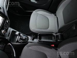 Renault Captur 2014 in Cesis, with an engine capacity of 1.20 L and mileage of 137 thousand km for 7890 €, photo 17 on AUTOMOTO.COM.LV