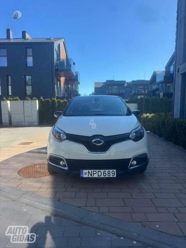 Balts Renault Captur 2013 Aukštieji Rusokai, ar dzinēja tilpumu 1.50 L un nobraukumu 225 tūkst. km par 6100 €, foto 3 vietnē AUTOMOTO.COM.LV