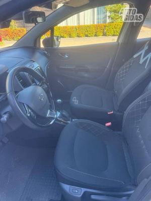 Balts Renault Captur 2013 Aukštieji Rusokai, ar dzinēja tilpumu 1.50 L un nobraukumu 225 tūkst. km par 6100 €, foto 20 vietnē AUTOMOTO.COM.LV