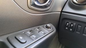 White Renault Captur 2014 in Riga, with an engine capacity of 1.50 L and mileage of 190 thousand km for 7990 €, photo 15 on AUTOMOTO.COM.LV