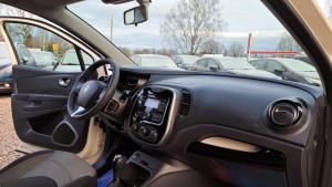 White Renault Captur 2014 in Riga, with an engine capacity of 1.50 L and mileage of 190 thousand km for 7990 €, photo 23 on AUTOMOTO.COM.LV