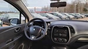White Renault Captur 2014 in Riga, with an engine capacity of 1.50 L and mileage of 190 thousand km for 7990 €, photo 44 on AUTOMOTO.COM.LV