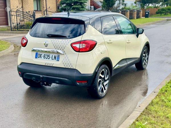 Balts Renault Captur 2014 Kelmė, ar dzinēja tilpumu 1.20 L un nobraukumu 163 tūkst. km par 4300 €, foto 2 vietnē AUTOMOTO.COM.LV