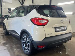 White Renault Captur 2015 in Vilnius, with an engine capacity of 1.46 L and mileage of 256 thousand km for 6100 €, photo 8 on AUTOMOTO.COM.LV