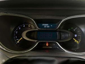 White Renault Captur 2015 in Vilnius, with an engine capacity of 1.46 L and mileage of 256 thousand km for 6100 €, photo 13 on AUTOMOTO.COM.LV