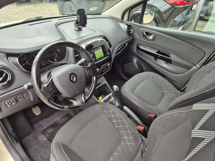 Balts Renault Captur 2015 Viļņa, ar dzinēja tilpumu 1.46 L un nobraukumu 362 tūkst. km par 5500 €, foto 13 vietnē AUTOMOTO.COM.LV