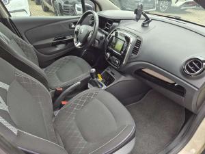 Balts Renault Captur 2015 Viļņa, ar dzinēja tilpumu 1.46 L un nobraukumu 362 tūkst. km par 5500 €, foto 18 vietnē AUTOMOTO.COM.LV