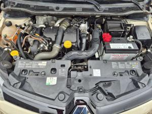 Balts Renault Captur 2015 Viļņa, ar dzinēja tilpumu 1.46 L un nobraukumu 362 tūkst. km par 5500 €, foto 25 vietnē AUTOMOTO.COM.LV
