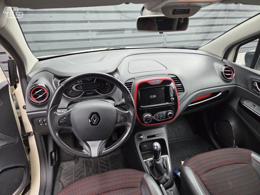 Balts Renault Captur 2016 Kauņa, ar dzinēja tilpumu 0.90 L un nobraukumu 100 tūkst. km par 6500 €, foto 11 vietnē AUTOMOTO.COM.LV