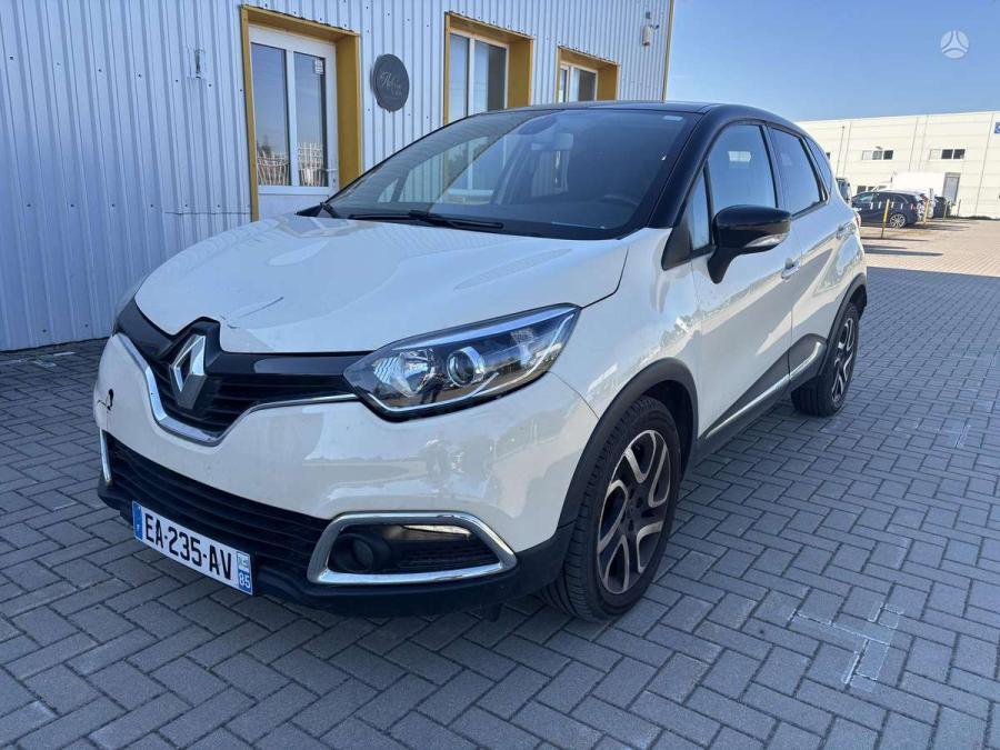 Balts Renault Captur 2016 Tauragė, ar dzinēja tilpumu 0.90 L un nobraukumu 180 tūkst. km par 4300 €, foto 1 vietnē AUTOMOTO.COM.LV