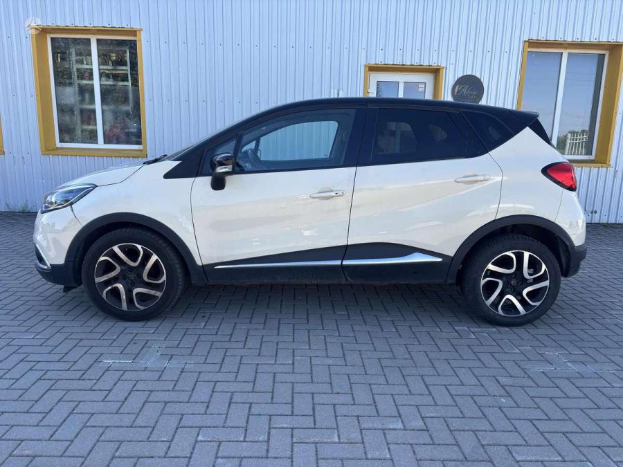 Balts Renault Captur 2016 Tauragė, ar dzinēja tilpumu 0.90 L un nobraukumu 180 tūkst. km par 4300 €, foto 5 vietnē AUTOMOTO.COM.LV
