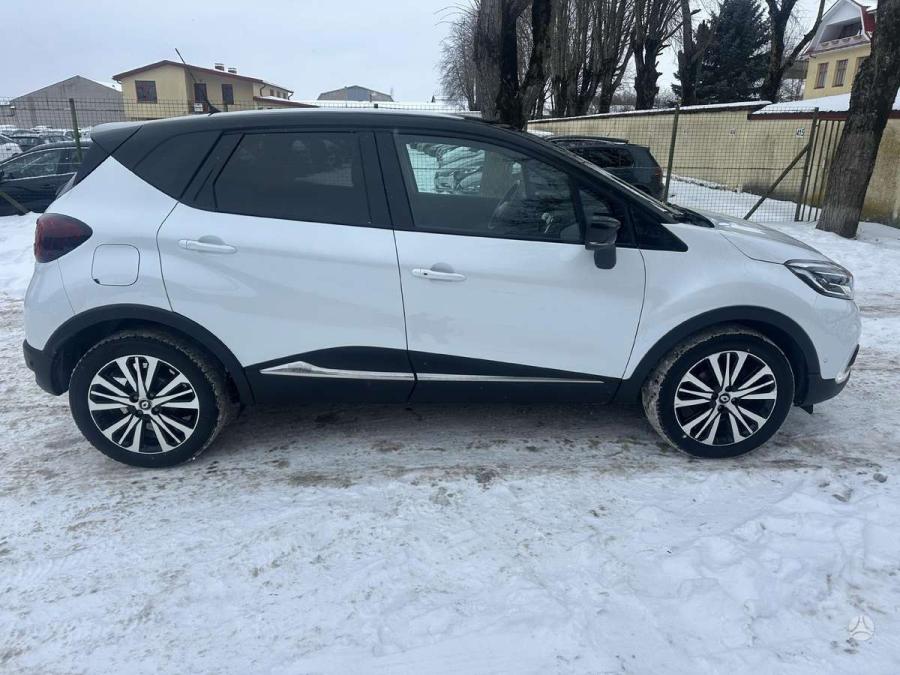 Balts Renault Captur 2018 Tauragė, ar dzinēja tilpumu 1.46 L un nobraukumu 292 tūkst. km par 9400 €, foto 4 vietnē AUTOMOTO.COM.LV