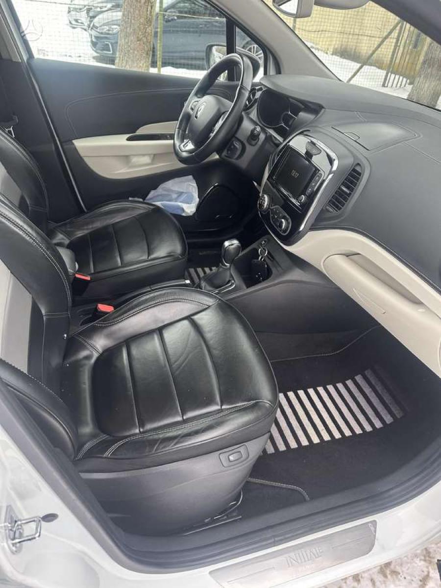 Balts Renault Captur 2018 Tauragė, ar dzinēja tilpumu 1.46 L un nobraukumu 292 tūkst. km par 9400 €, foto 25 vietnē AUTOMOTO.COM.LV