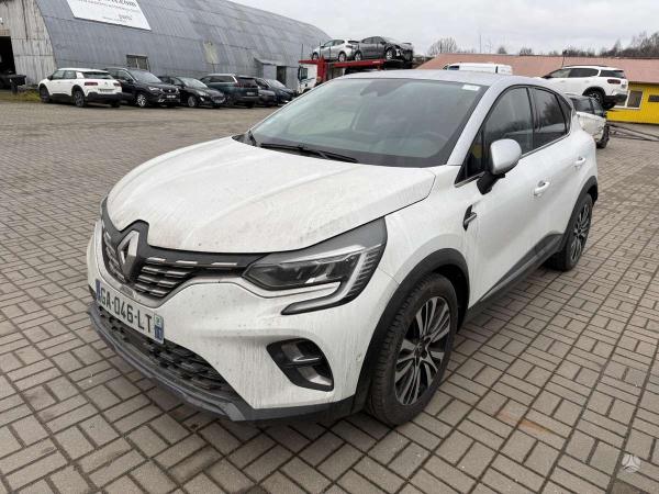 Balts Renault Captur 2021 Kauņa, ar dzinēja tilpumu 1.33 L un nobraukumu 108 tūkst. km par 14399 €, foto 2 vietnē AUTOMOTO.COM.LV