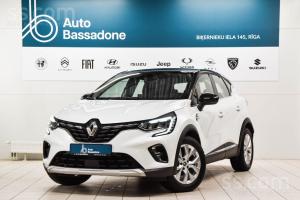 White Renault Captur 2021 in Riga, with an engine capacity of 1.30 L and mileage of 87 thousand km for 15990 €, photo  on AUTOMOTO.COM.LV