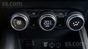 Balts Renault Captur 2022 Rīga, ar dzinēja tilpumu 1.60 L un nobraukumu 25 tūkst. km par 19990 €, foto 20 vietnē AUTOMOTO.COM.LV