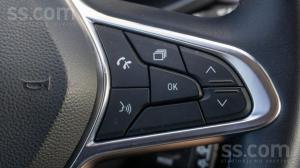 Balts Renault Captur 2022 Rīga, ar dzinēja tilpumu 1.60 L un nobraukumu 25 tūkst. km par 19990 €, foto 25 vietnē AUTOMOTO.COM.LV