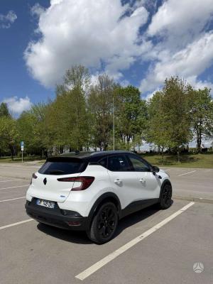 Balts Renault Captur 2022 Tauragė, ar dzinēja tilpumu 1.60 L un nobraukumu 23 tūkst. km par 13500 €, foto 6 vietnē AUTOMOTO.COM.LV