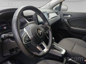 White Renault Captur 2022 in Riga, with an engine capacity of 1.60 L and mileage of 153 thousand km for 12990 €, photo 10 on AUTOMOTO.COM.LV
