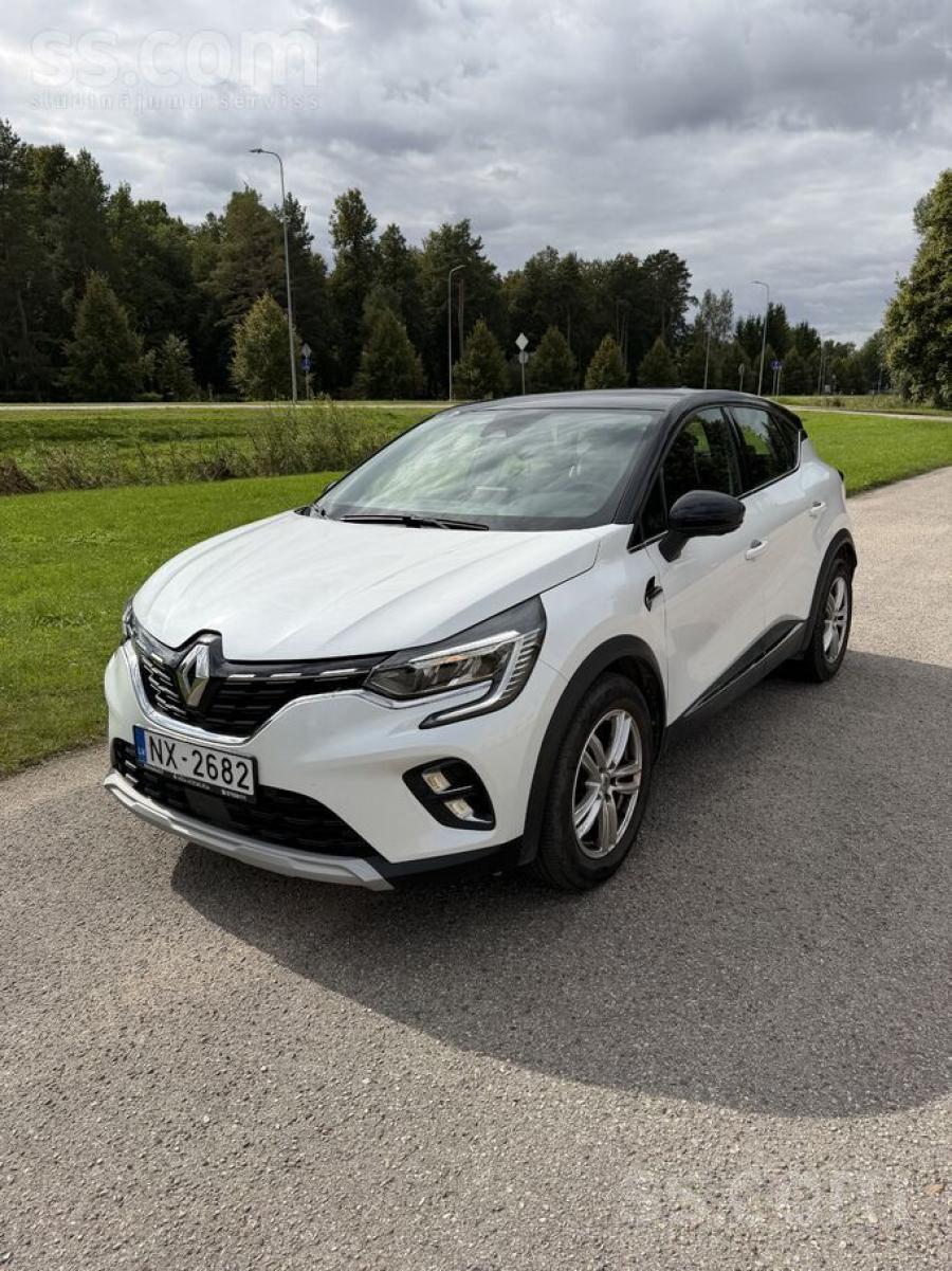 Balts Renault Captur 2022 Jelgava, ar dzinēja tilpumu 1.30 L un nobraukumu 50 tūkst. km par 18200 €, foto 1 vietnē AUTOMOTO.COM.LV