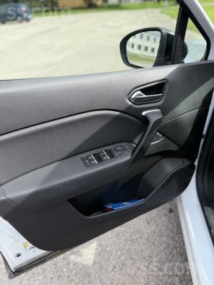 Balts Renault Captur 2022 Jelgava, ar dzinēja tilpumu 1.30 L un nobraukumu 50 tūkst. km par 18200 €, foto 12 vietnē AUTOMOTO.COM.LV