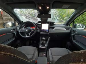 White Renault Captur 2024 in Kaunas, with an engine capacity of 1.00 L and mileage of 16 thousand km for 8200 €, photo 18 on AUTOMOTO.COM.LV