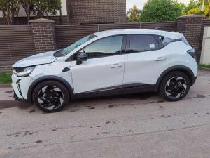 White Renault Captur 2024 in Kaunas, with an engine capacity of 1.00 L and mileage of 16 thousand km for 8200 €, photo 30 on AUTOMOTO.COM.LV