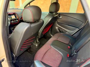 Balts Renault Captur 2015 Tallina, ar dzinēja tilpumu 1.20 L un nobraukumu 125 tūkst. km par 7999 €, foto 14 vietnē AUTOMOTO.COM.LV