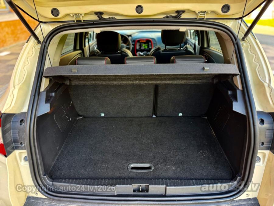 Balts Renault Captur 2015 Tallina, ar dzinēja tilpumu 1.20 L un nobraukumu 125 tūkst. km par 7999 €, foto 21 vietnē AUTOMOTO.COM.LV