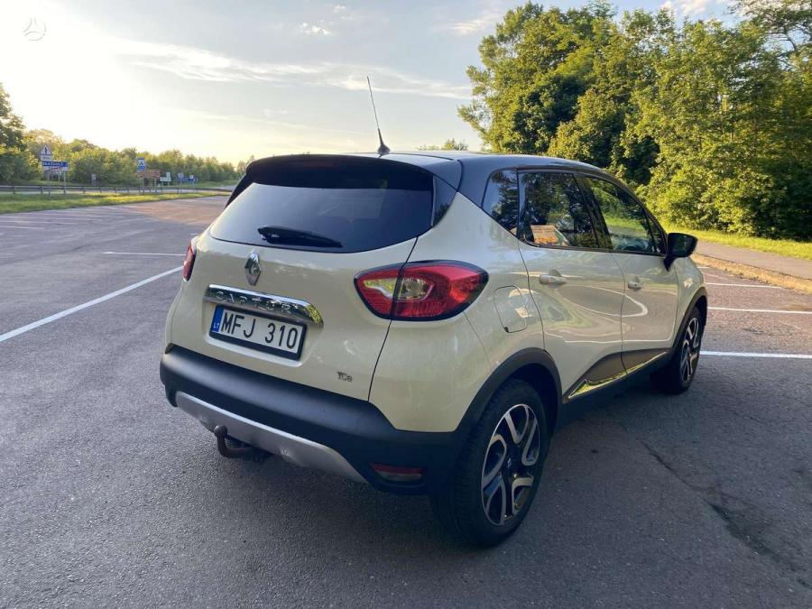 Balts Renault Captur 2015 Viļņa, ar dzinēja tilpumu 1.20 L un nobraukumu 270 tūkst. km par 5000 €, foto 3 vietnē AUTOMOTO.COM.LV