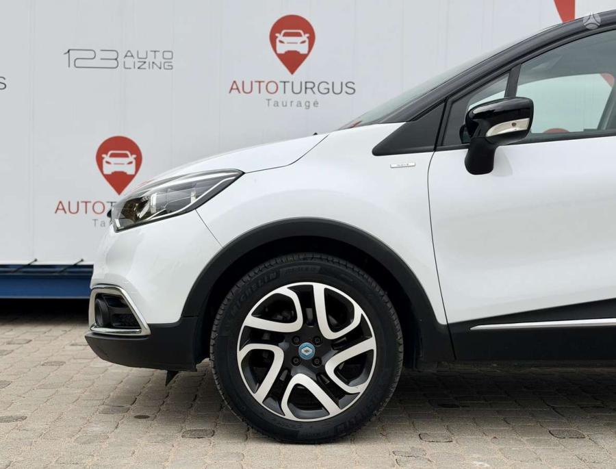 Balts Renault Captur 2017 Tauragė, ar dzinēja tilpumu 1.20 L un nobraukumu 129 tūkst. km par 6600 €, foto 18 vietnē AUTOMOTO.COM.LV
