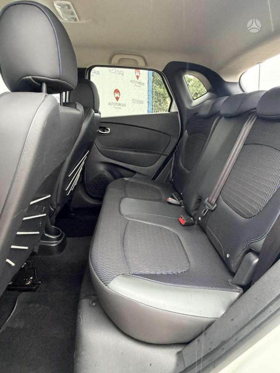 Balts Renault Captur 2017 Tauragė, ar dzinēja tilpumu 1.20 L un nobraukumu 129 tūkst. km par 6600 €, foto 38 vietnē AUTOMOTO.COM.LV