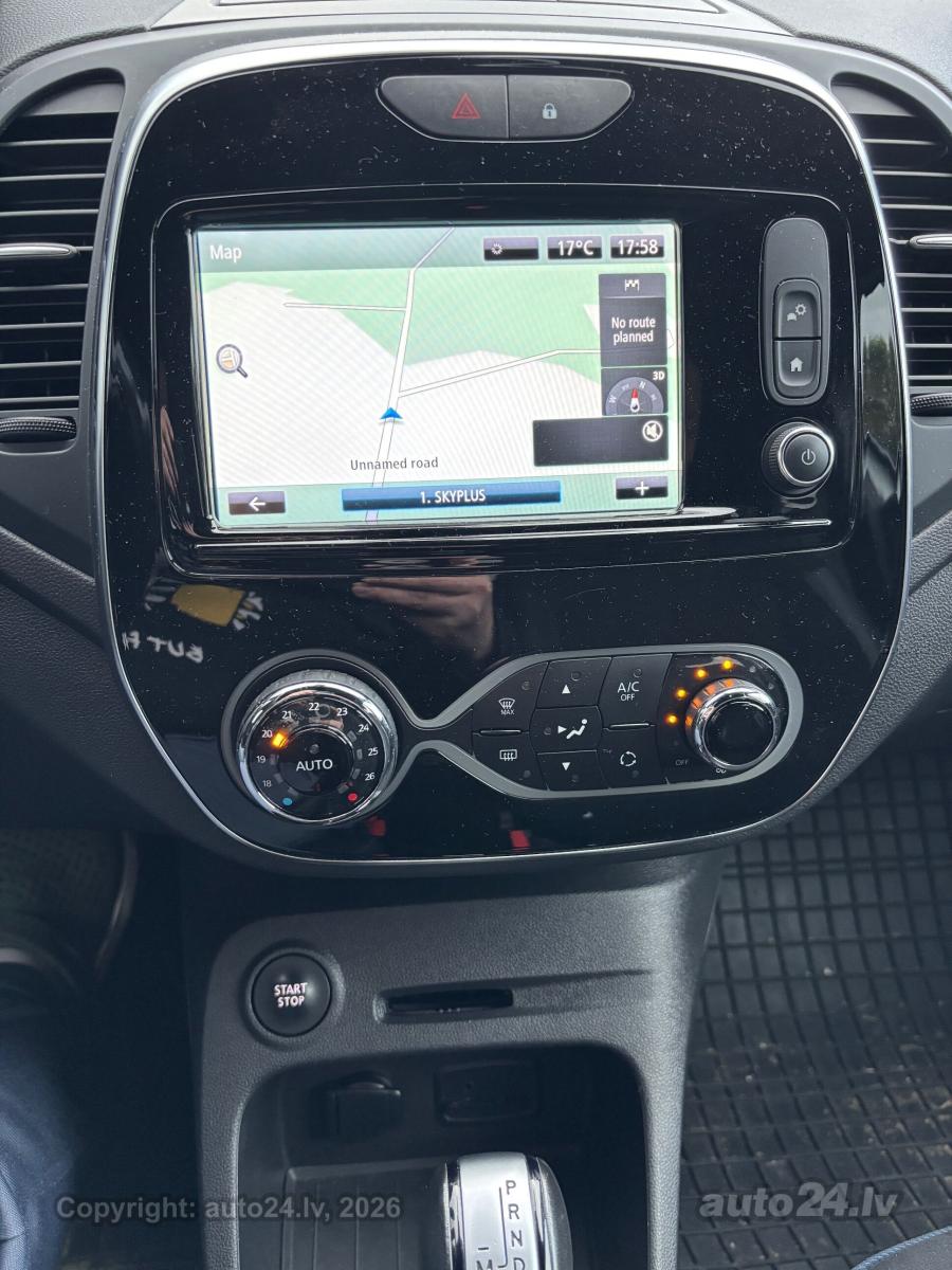White Renault Captur 2019 in Tallinn, with an engine capacity of 1.20 L and mileage of 80 thousand km for 11900 €, photo 12 on AUTOMOTO.COM.LV
